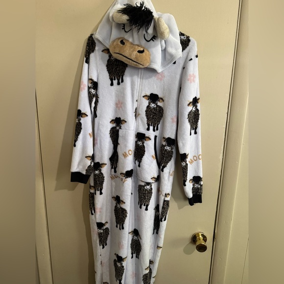 Holiday Time | Intimates & Sleepwear | Holiday Time Cow One Piece ...